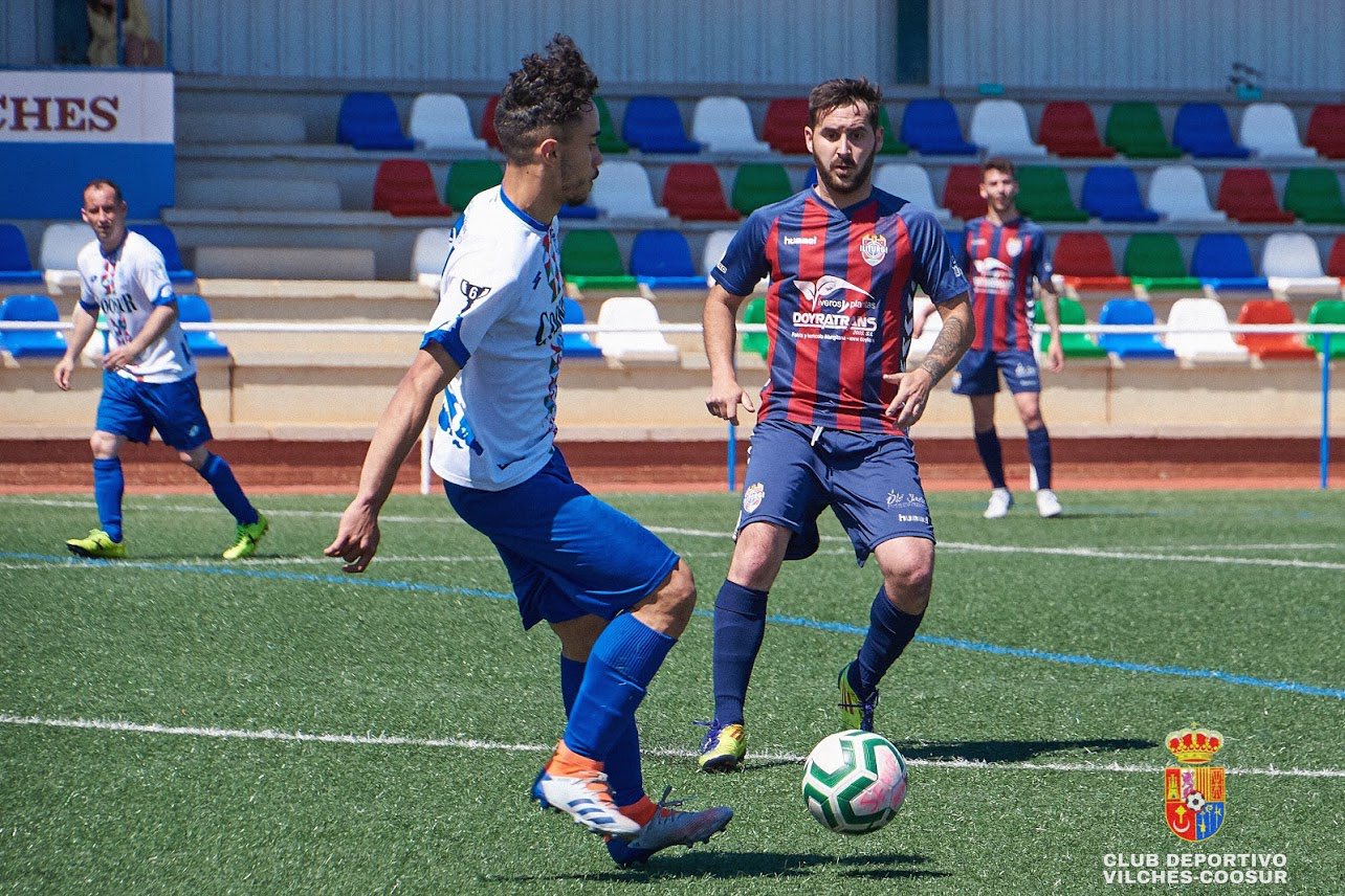 Rusillo, refuerzo para el ataque del CD Navas - Albero y Mikasa