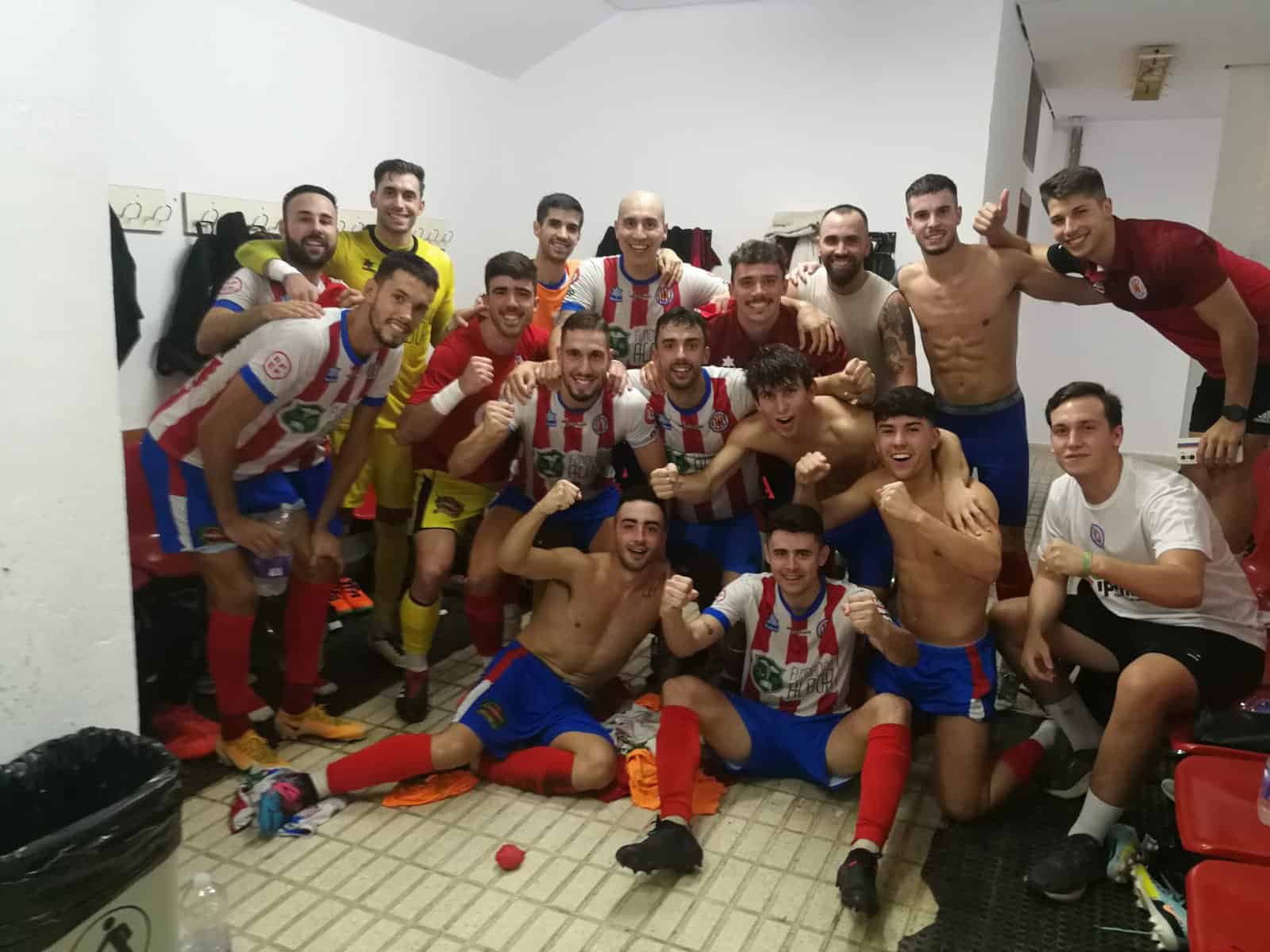 El UDC Torredonjimeno se mete en la fase final de la Copa RFAF - Albero y Mikasa