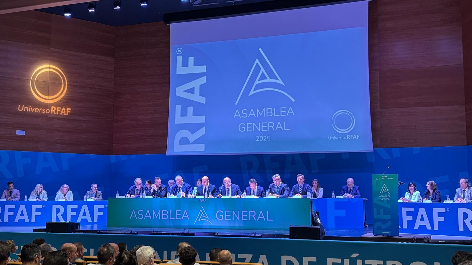 La RFAF aprueba cambios estructurales en División de Honor y Primera Andaluza Sénior para 2025 ...